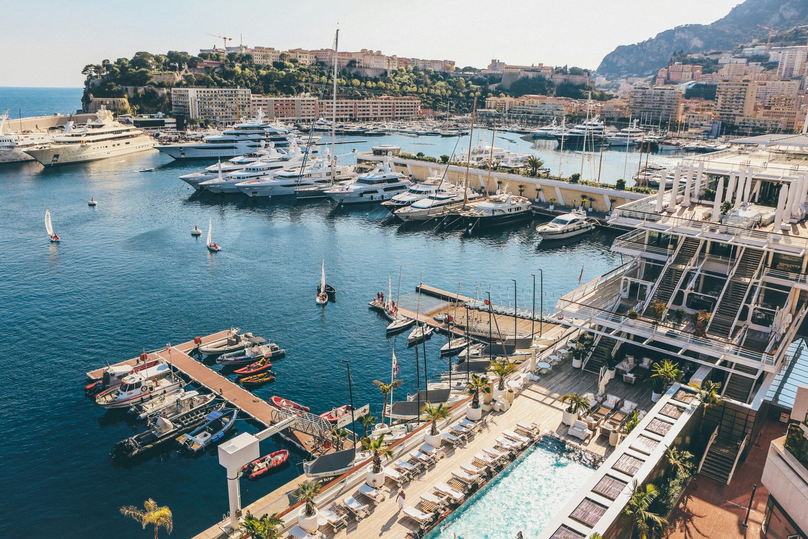 L'affrètement à Monaco : des séjours courts, un impact important ...